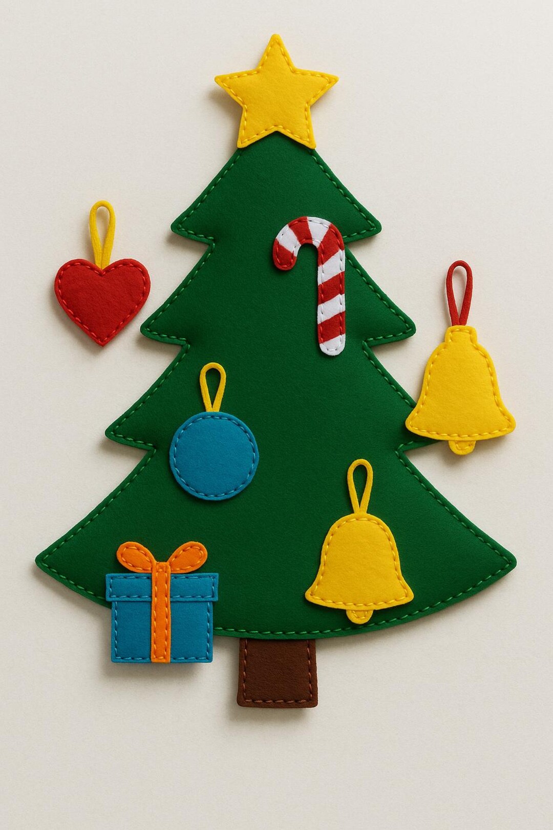 Tutoriel DIY pour un sapin de Noël en feutre avec décorations + modèle ...