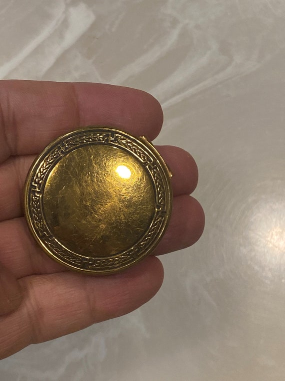 vintage powder blush compact - Gem