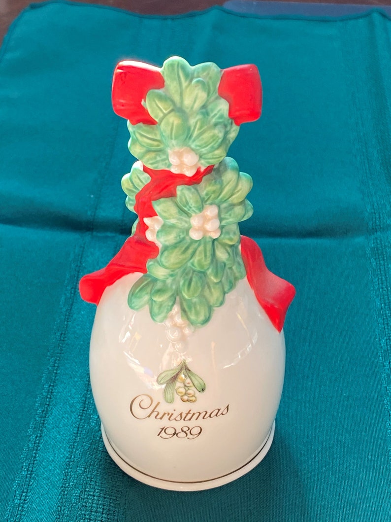Avon Bells, Vintage Christmas Bells, Avon Collectible Bell, Holiday ...