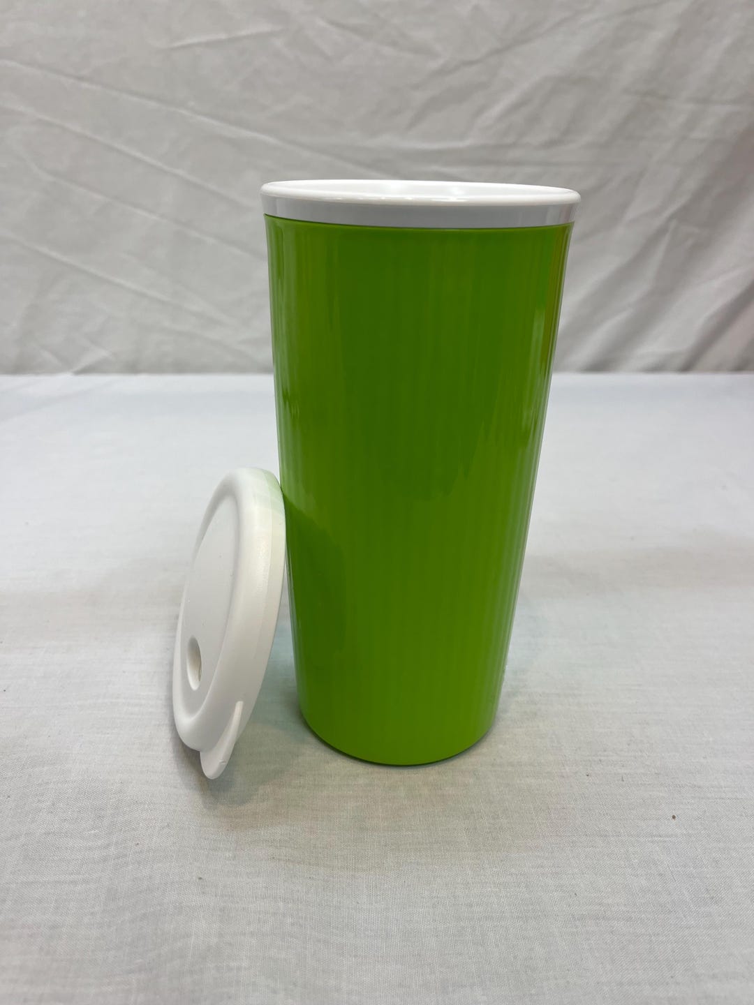 Vintage Tupperware Tumbler, Insulated Tumbler, 24 Oz, Lime Green - Etsy