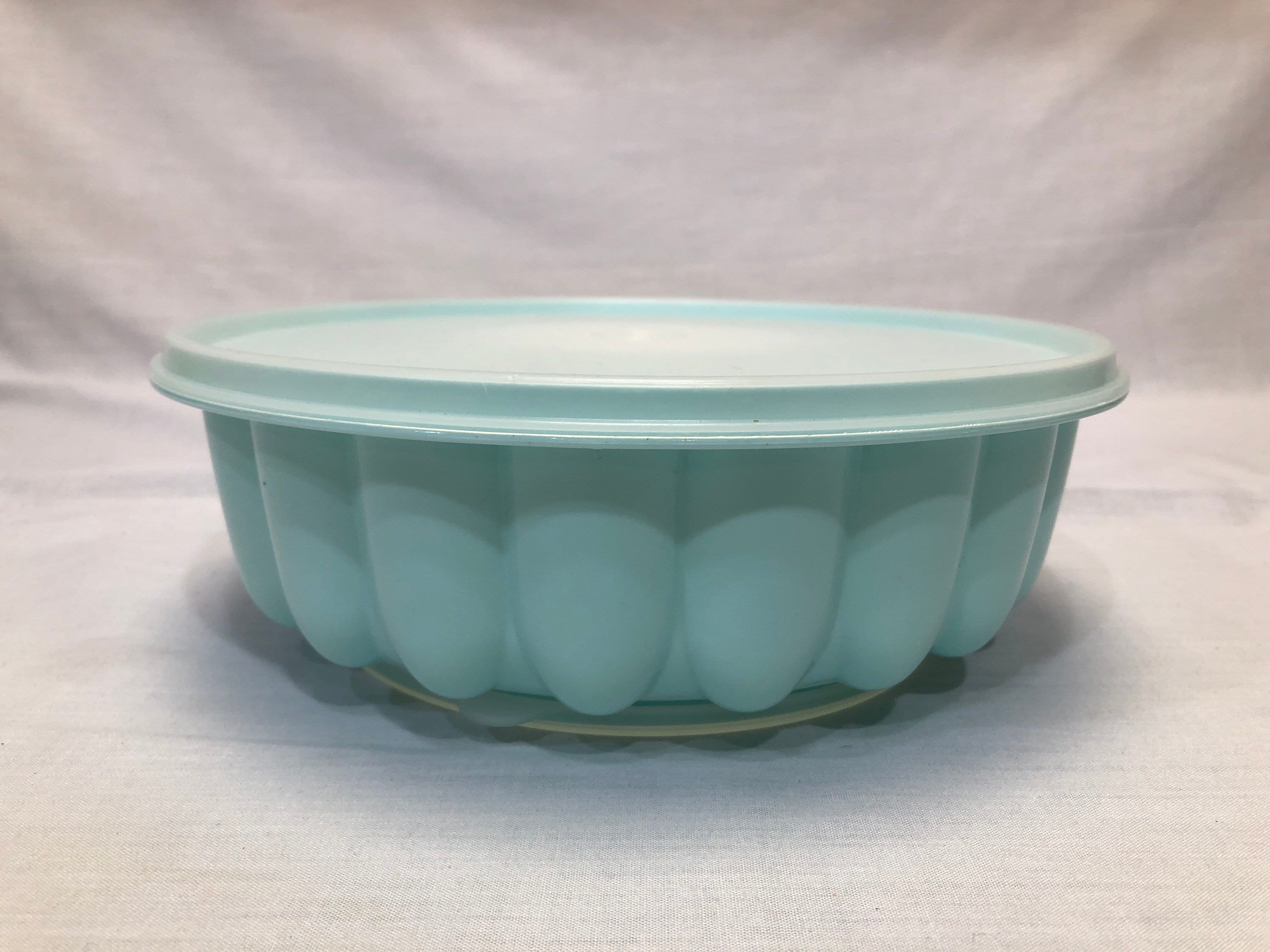 Vintage Tupperware Jello Mold, Blue, Light Blue, Mold With Lid, Retro ...