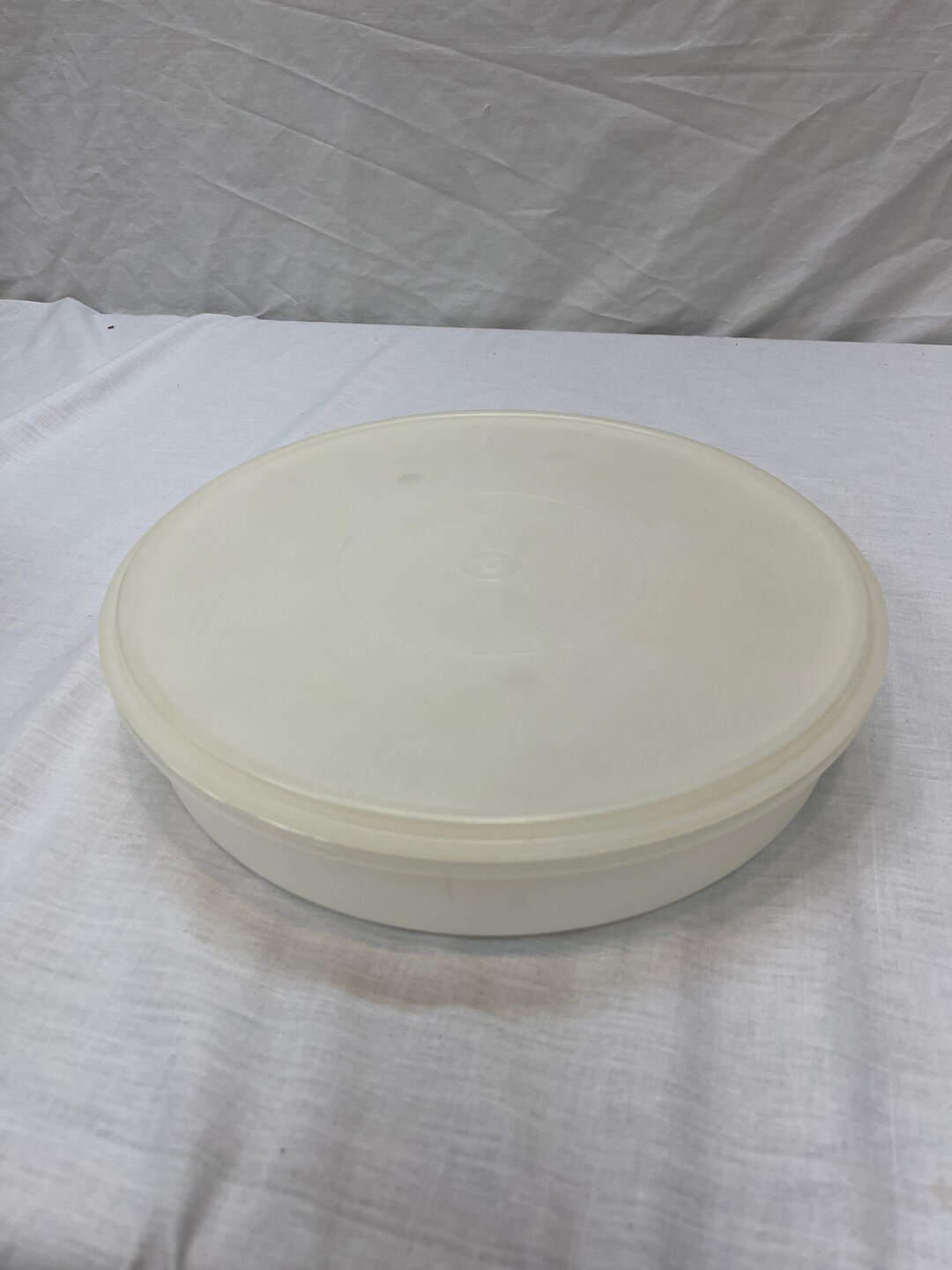 Vintage Tupperware Round Cupcake Carrier or Cookie Storage , Retro ...