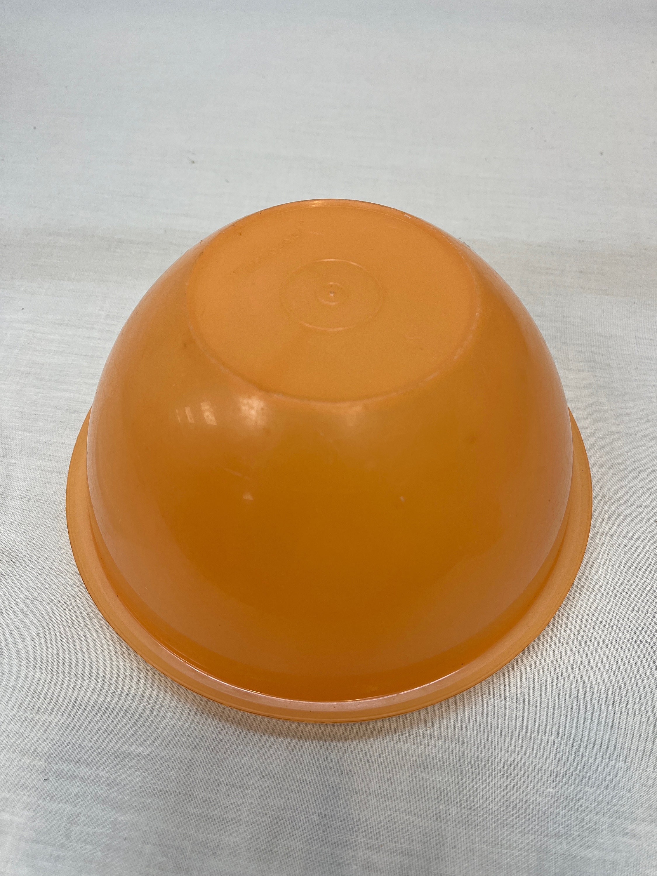 Vintage Tupperware Orange Bowl With Lid, Peach Color Number 236-9 With ...