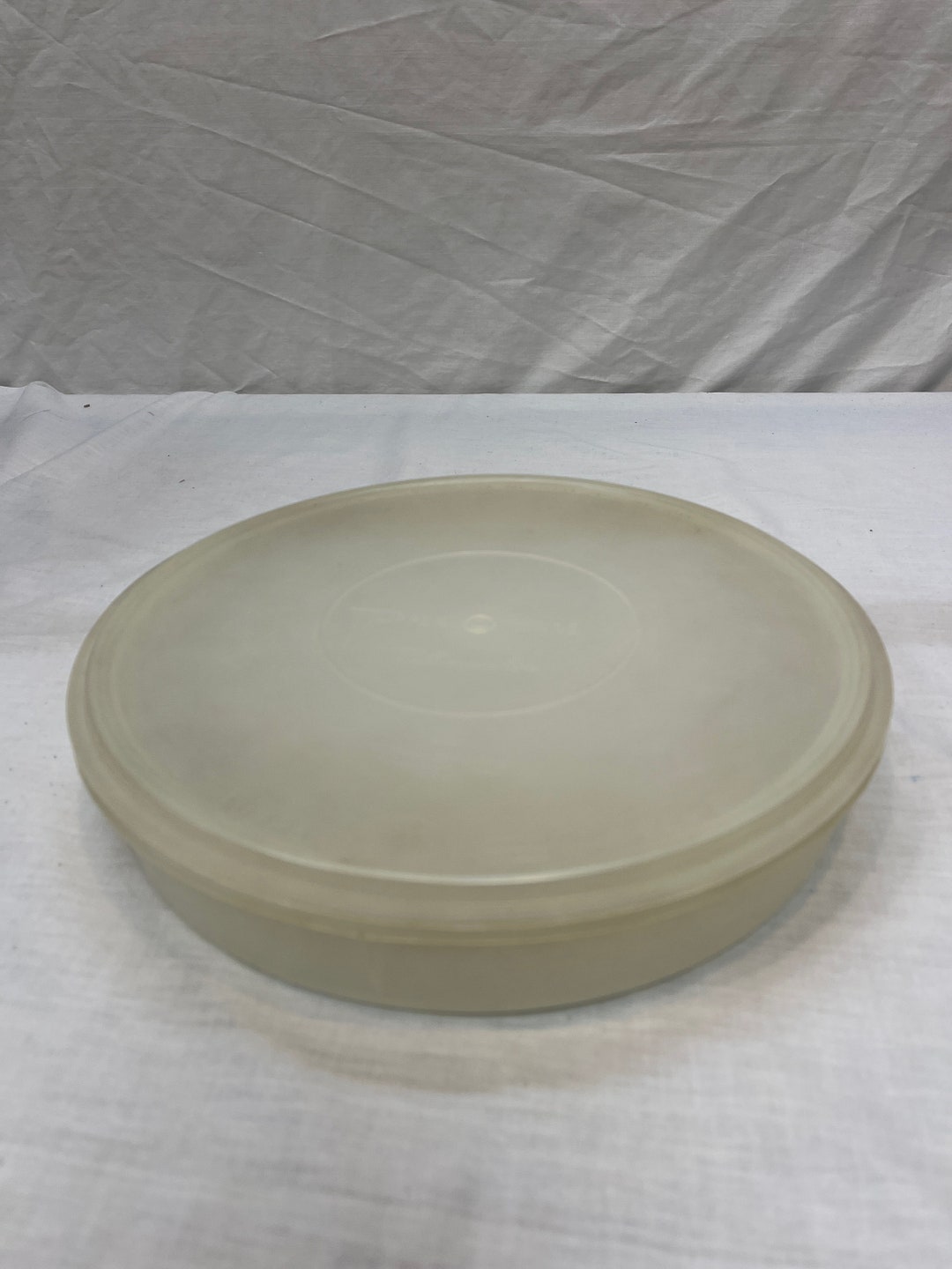 Vintage Tupperware Round Cupcake Carrier or Cookie Storage , Retro ...