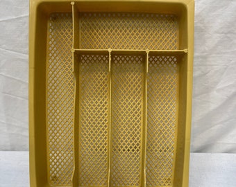 Mesh Plastic Mesh Utensil Tray, Silverware Tray, Yellow Color Tray ...
