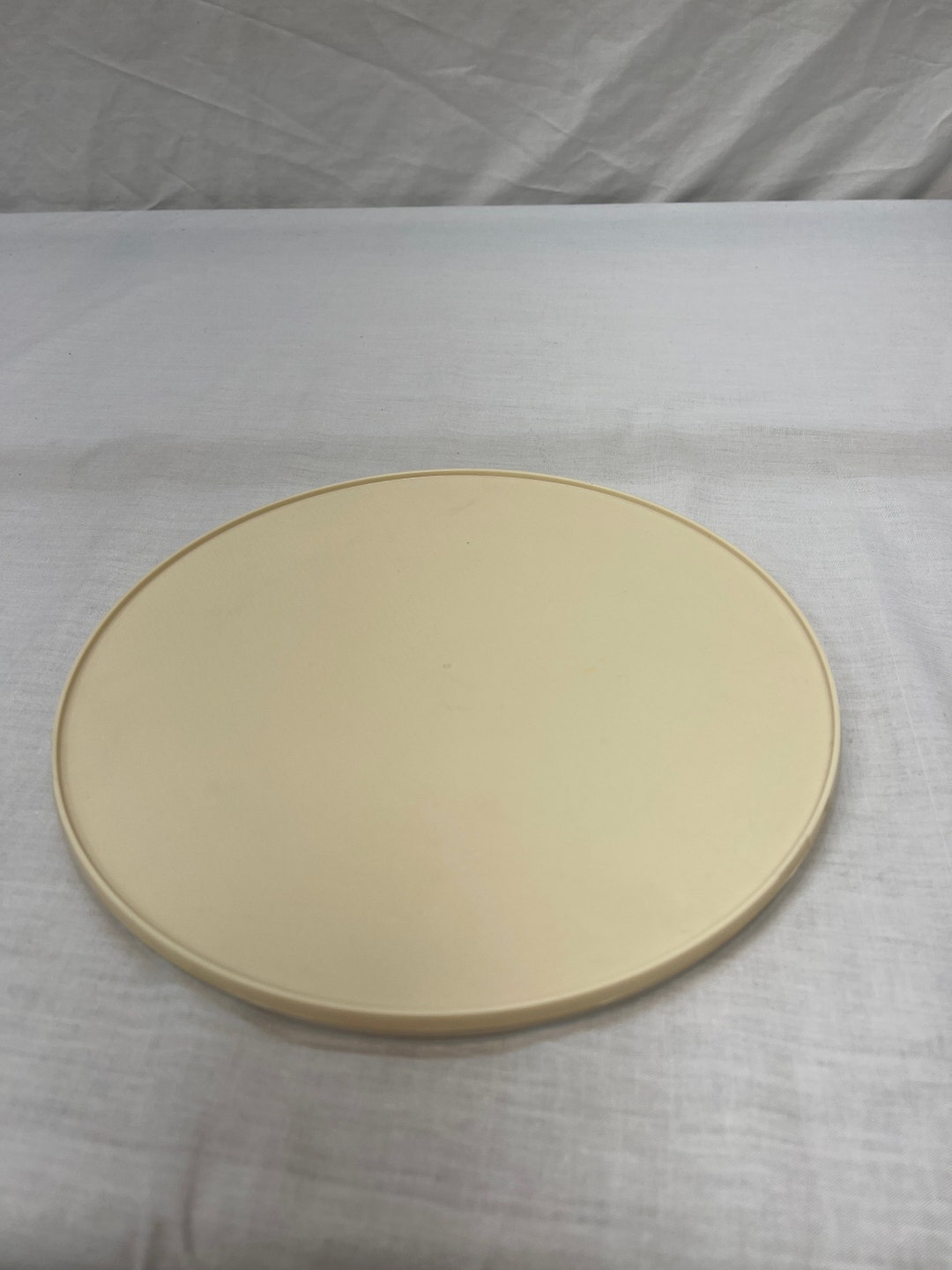 Vintage Rubbermaid Lazy Susan, Turn Table, Beige, Lazy Susan - Etsy