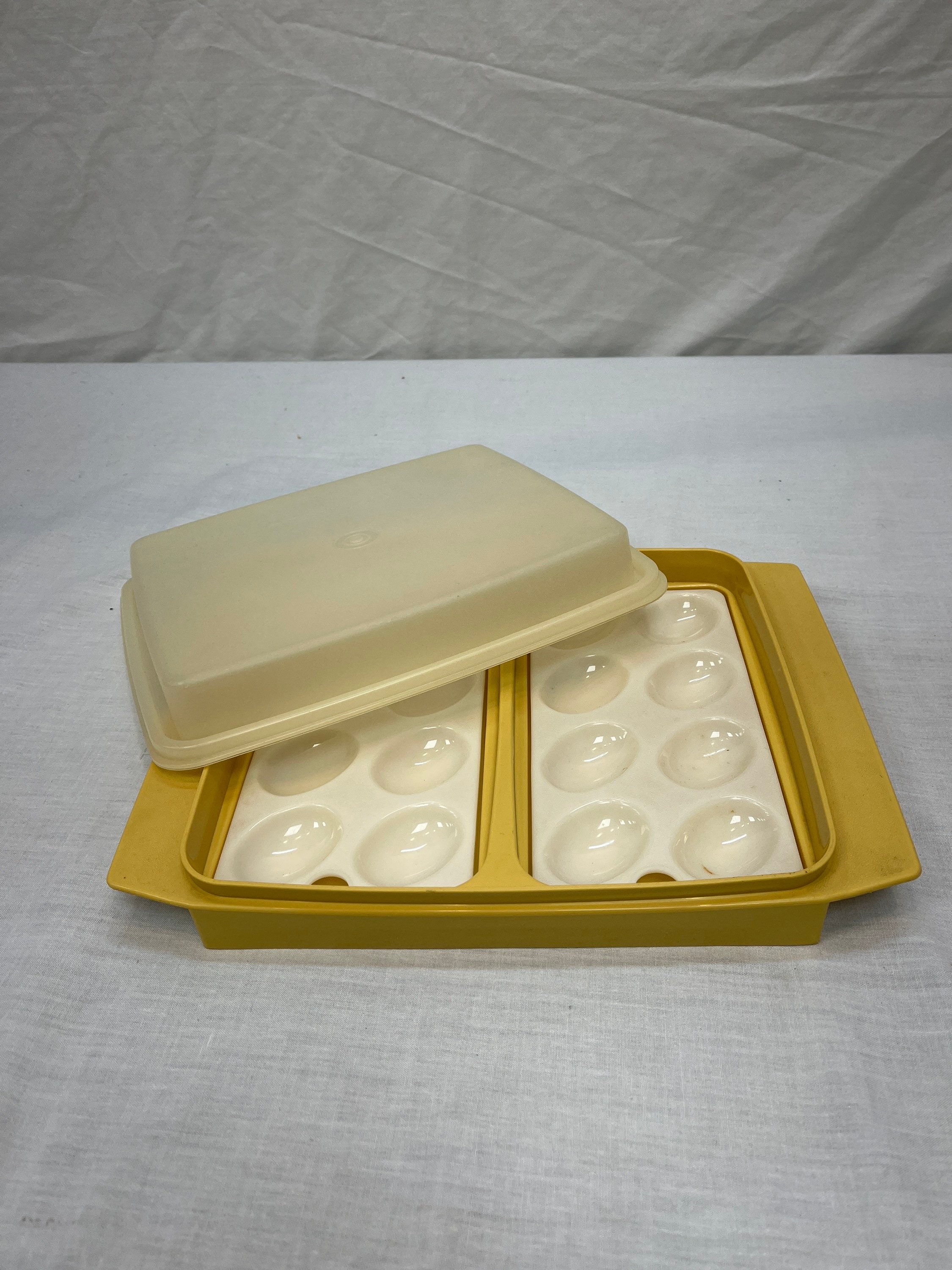 Vintage Tupperware Devil Egg Tray, Egg Carrier, 4 Piece, 723-2 - Etsy