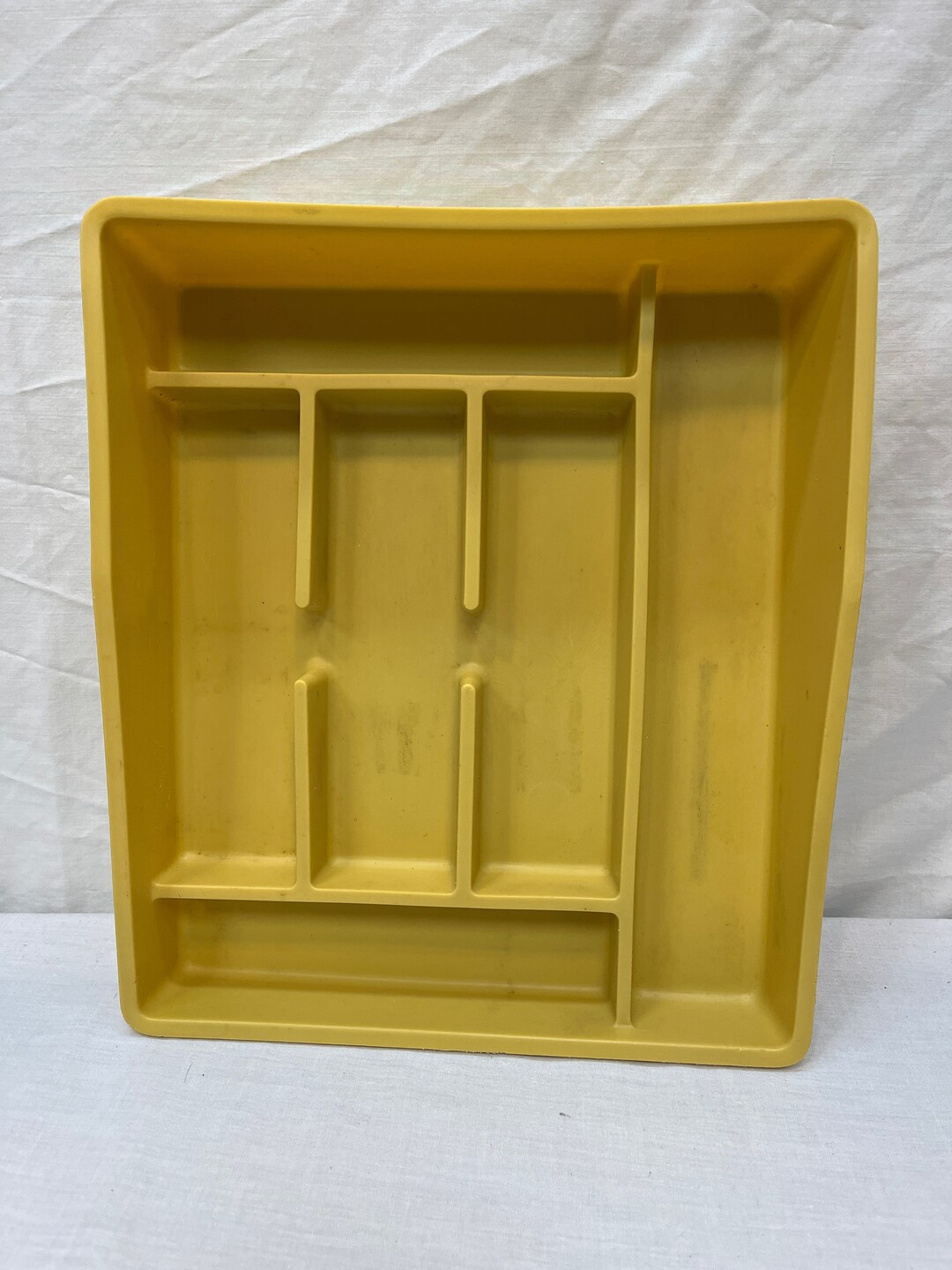 Rubbermaid Utensil Tray Silverware Tray, Harvest Yellow Large Tray ...
