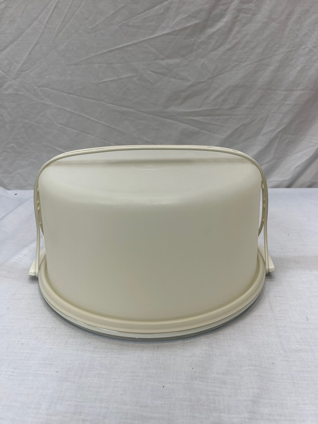 Vintage Large Tupperware Round Cake Carrier, Retro Tupperware, Cake ...