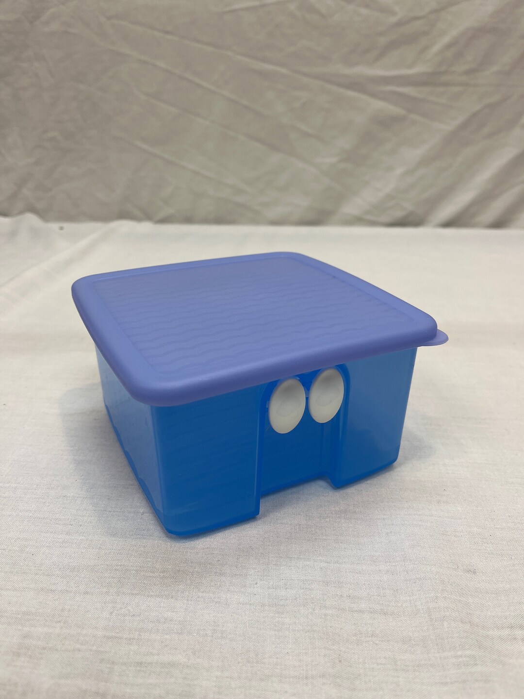 Tupperware Fridgesmart Fruit and Vegetable Storage Container, 4 1/2 ...