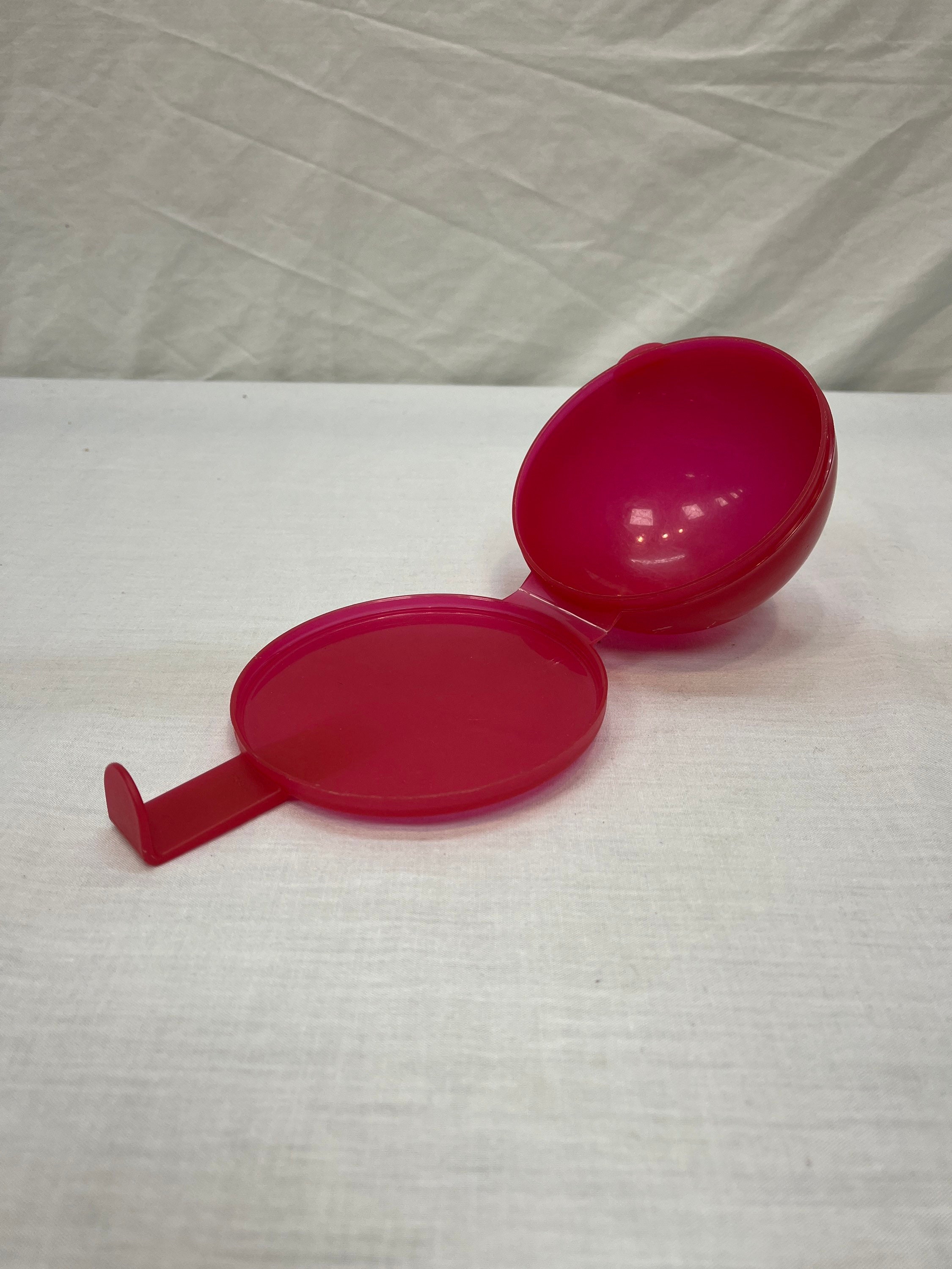 Tupperware Fridge Keeper, Blue Onion Keeps, Space Saving Keepers ...