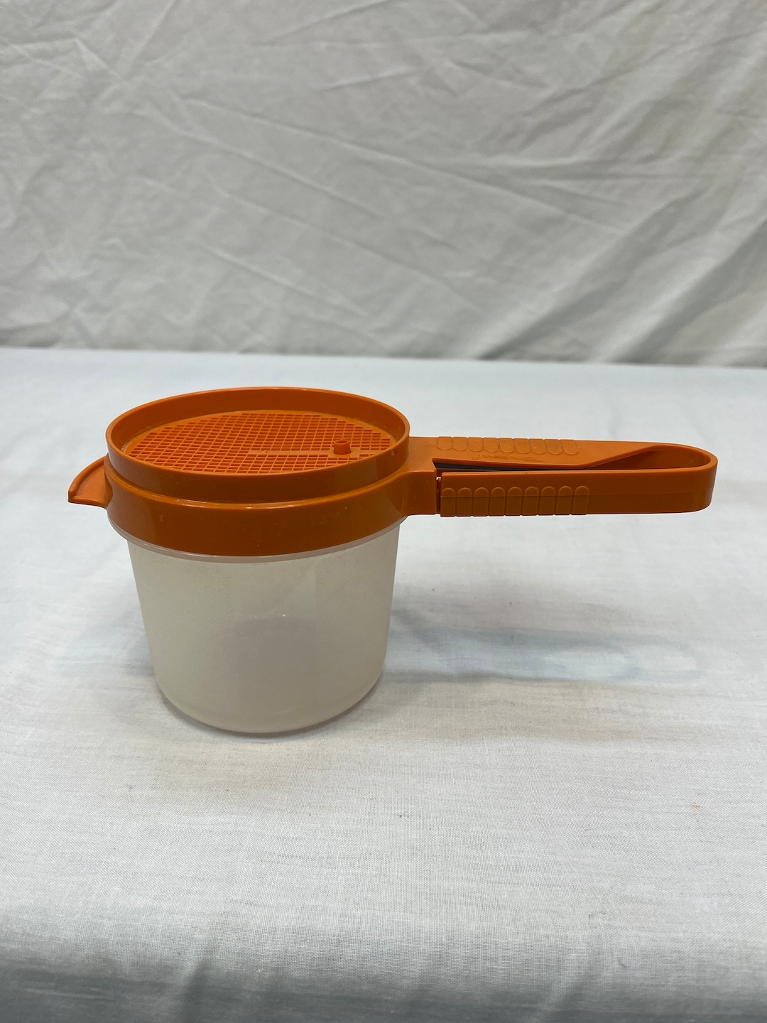 Vintage Tupperware Orange Sifter, Flour Sifter, Hand Sifter, Retro ...
