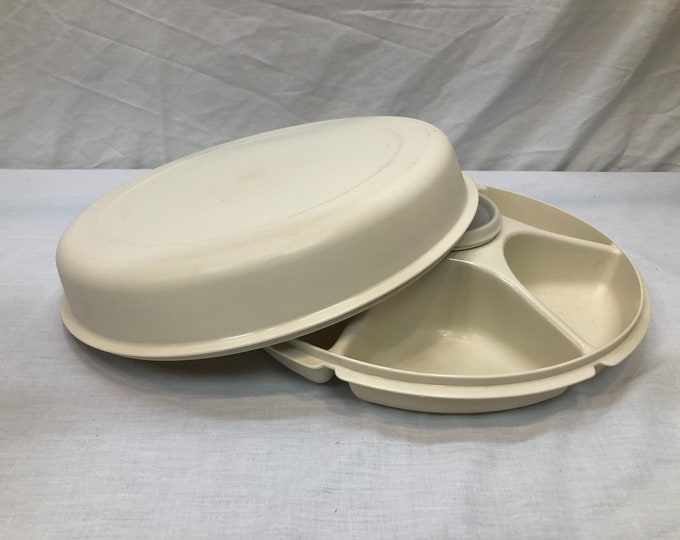 Tupperware Divided Veggie and Dip Party Tray // Almond Colored - Etsy