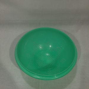 Vintage Tupperware Colander or Strainer, Green Colander, Jade Green ...