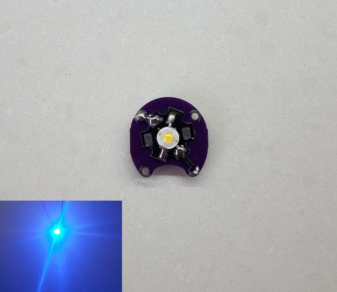 LED Blue Button, Miniature Light, Powered by CR2032 Batteries, Party ...
