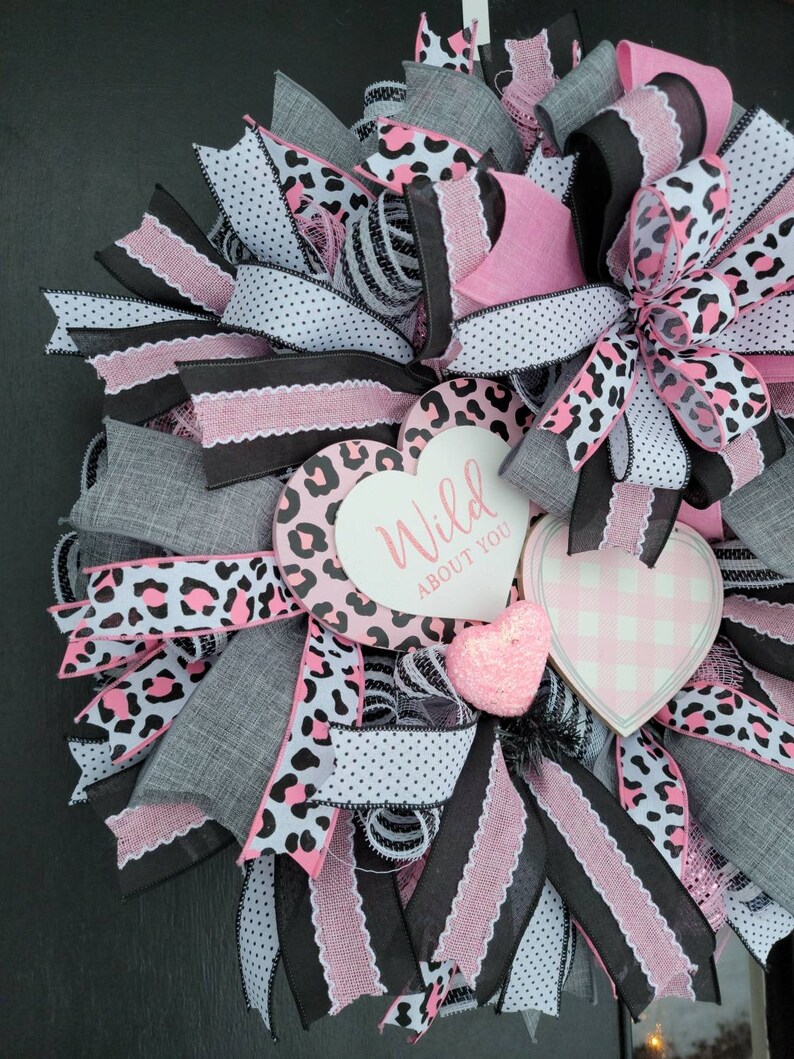 Leopard Valentine Wreath Pink Valentine Decor Heart Door - Etsy