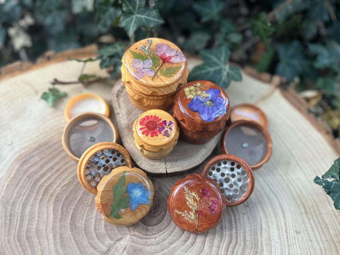 Medium Herb Grinder With Pressed Flowers • Dark Wood • 3 Chamber ...