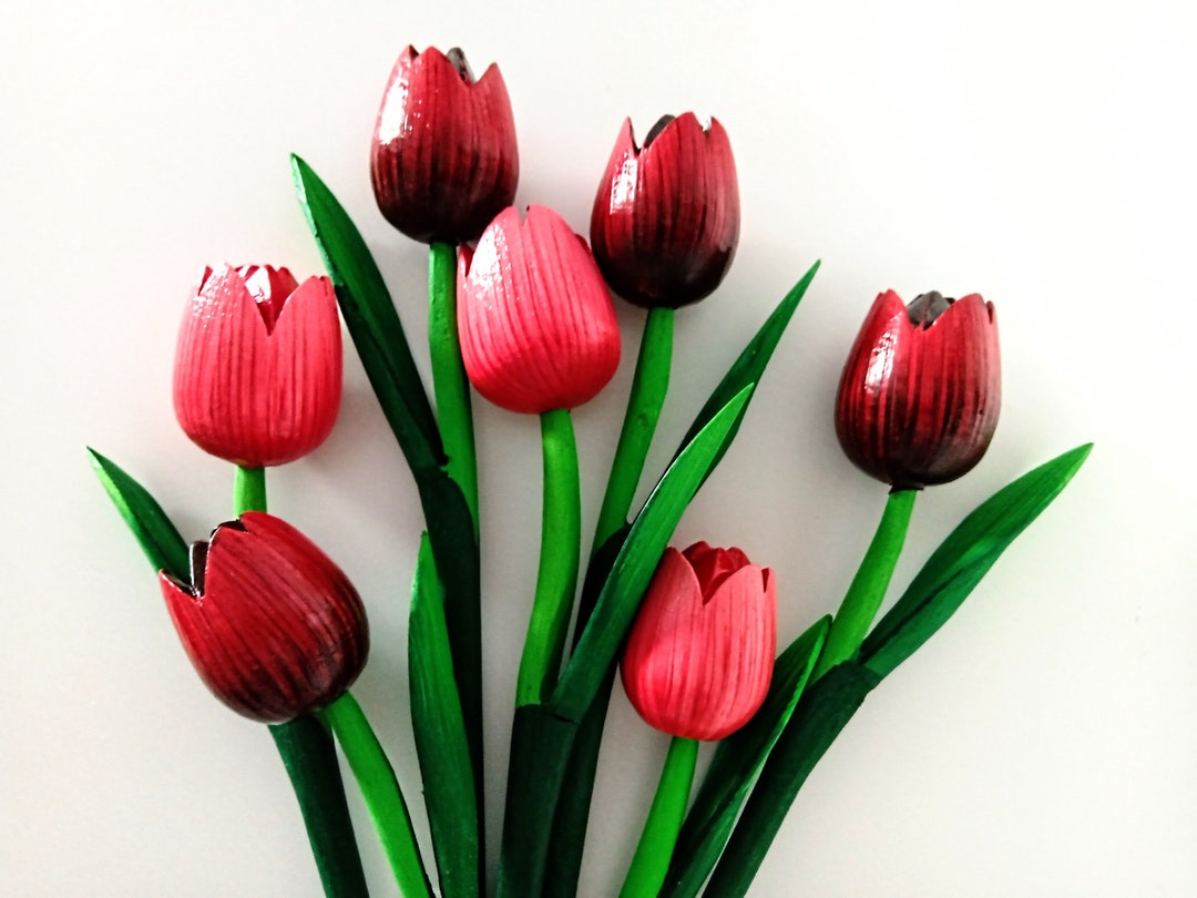 Amazing Wood Tulips Bouquet Handmade Red Spring Flowers Holland Tulip ...
