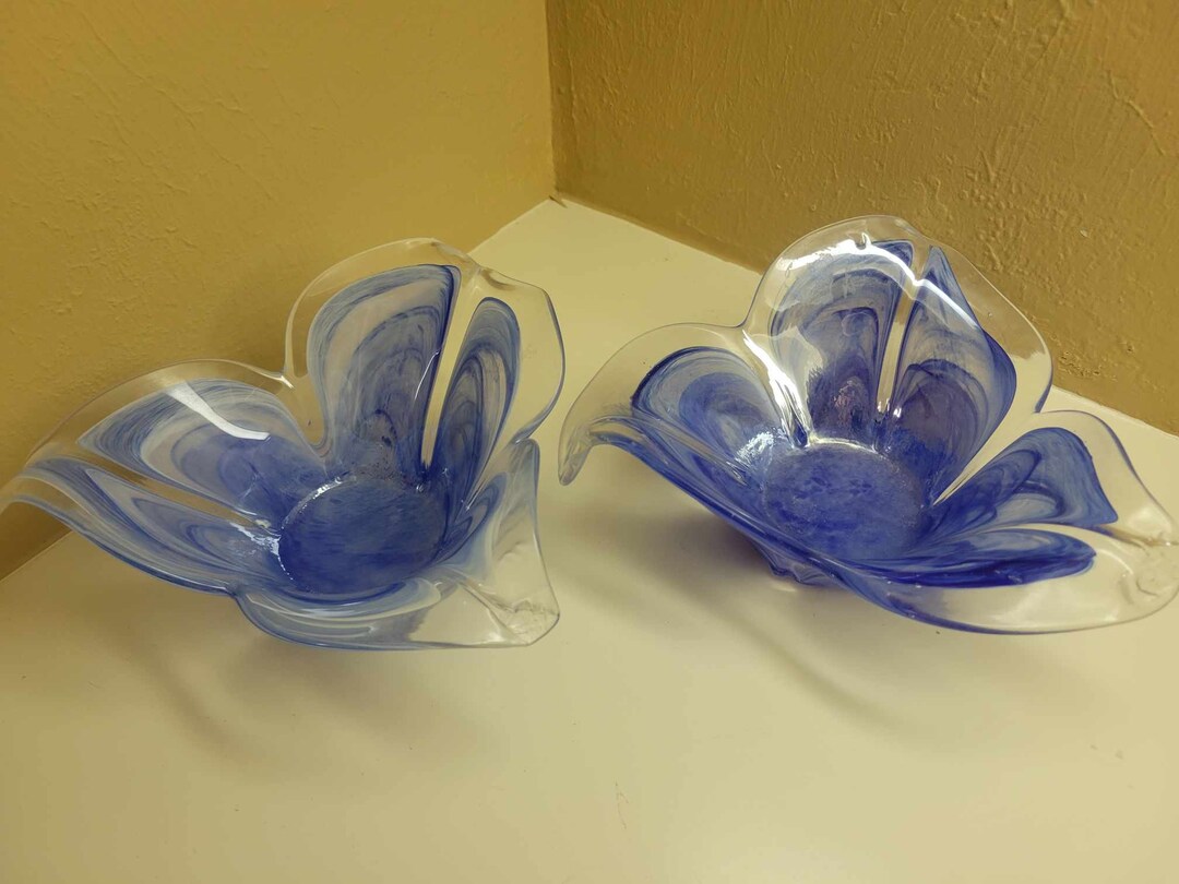 Flower Shaped Glass Bowls - Set of 2 - Etsy