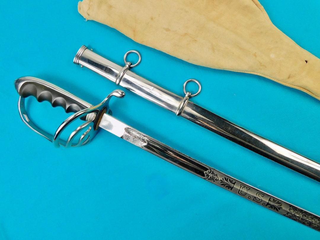 US WW2 Vintage Model 1902 Officer's Sword W/ Scabbard Case - Etsy