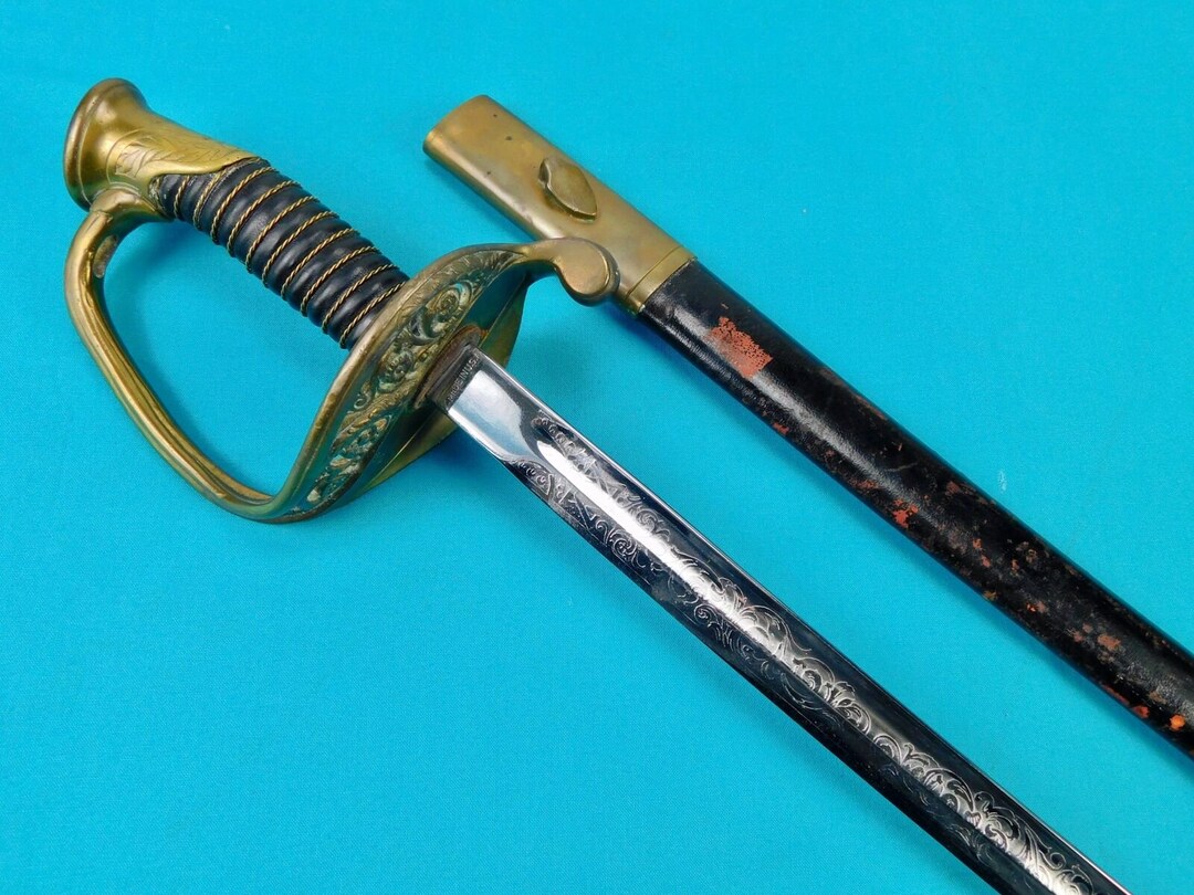 US Vietnam Era 1961 USMC Marine NCO Presentation Engraved Sword W ...