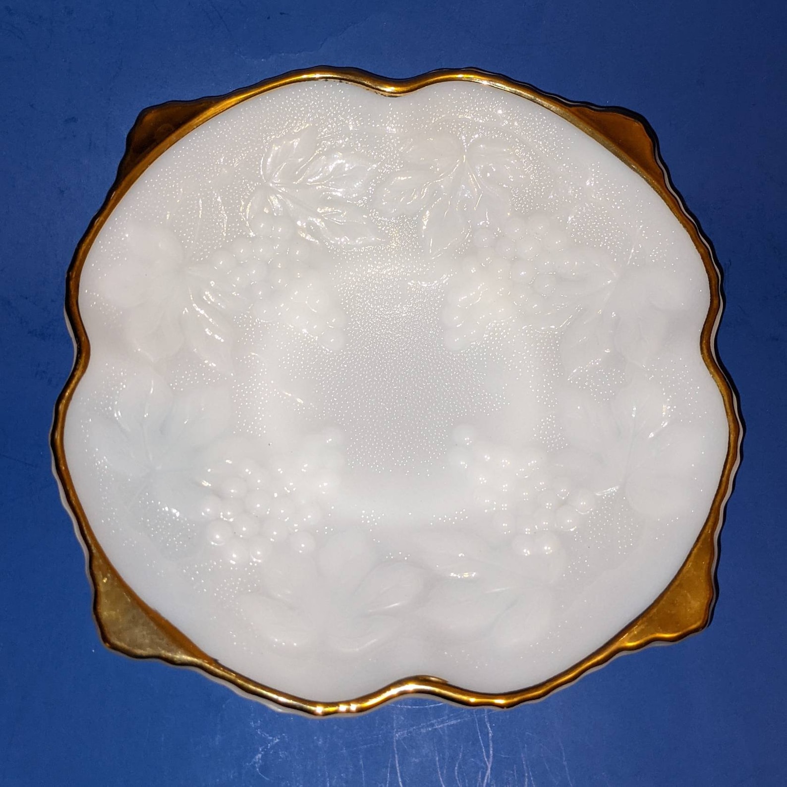 Vintage Anchor Hocking Vintage Milk Glass by Anchor Hocking | Etsy