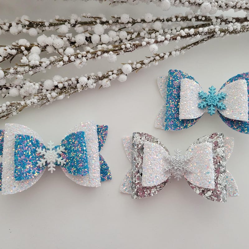 Snowflake Hair Bow - Etsy