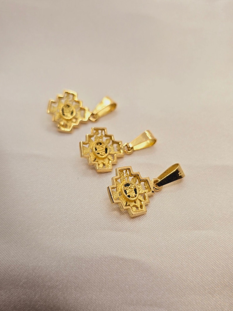 18k Gold Inca Cross Pendant: Handmade Chakana With Gemstone - Etsy