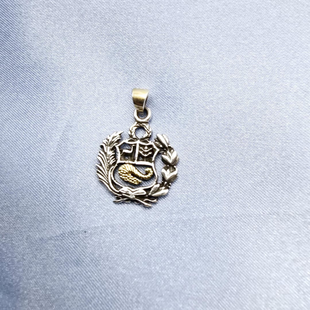 Peruvian Shield Pendant Silver.950, Escudo De Peru, Handcrafted ...
