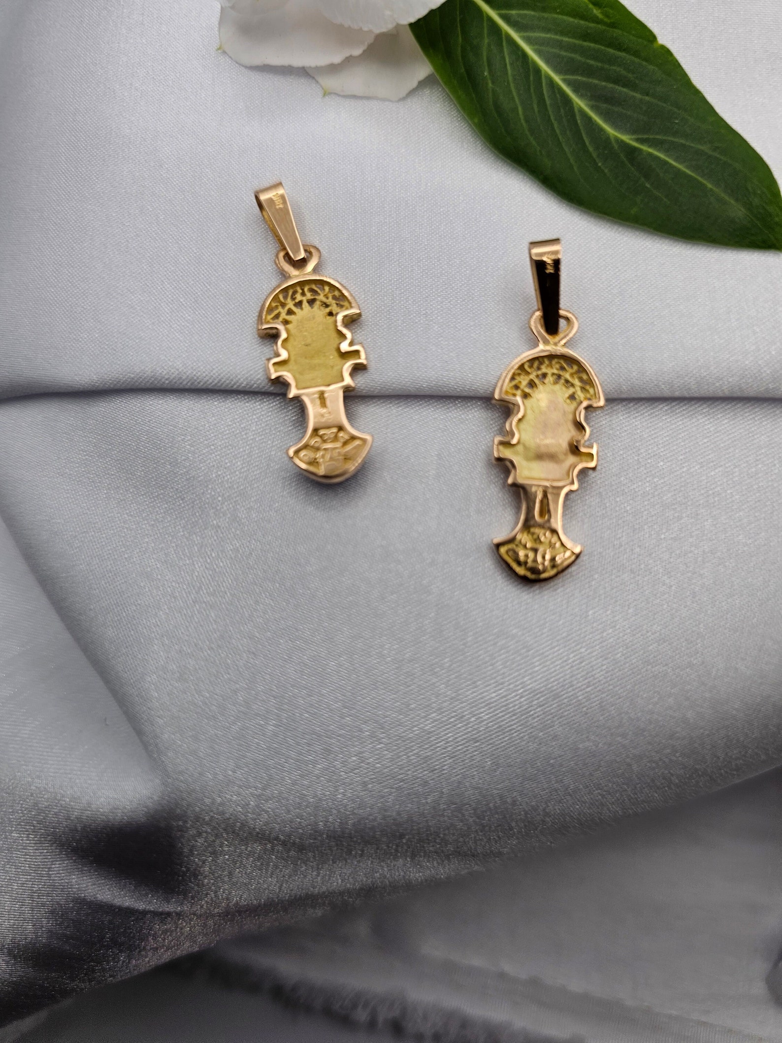 18k Solid Gold Pendant Handcrafted Peruvian Jewelry Etsy - Etsy