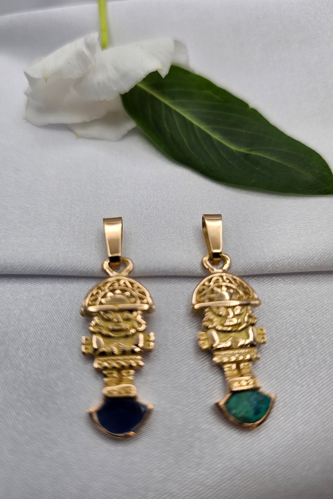 18k Solid Gold Pendant Handcrafted Peruvian Jewelry Etsy - Etsy