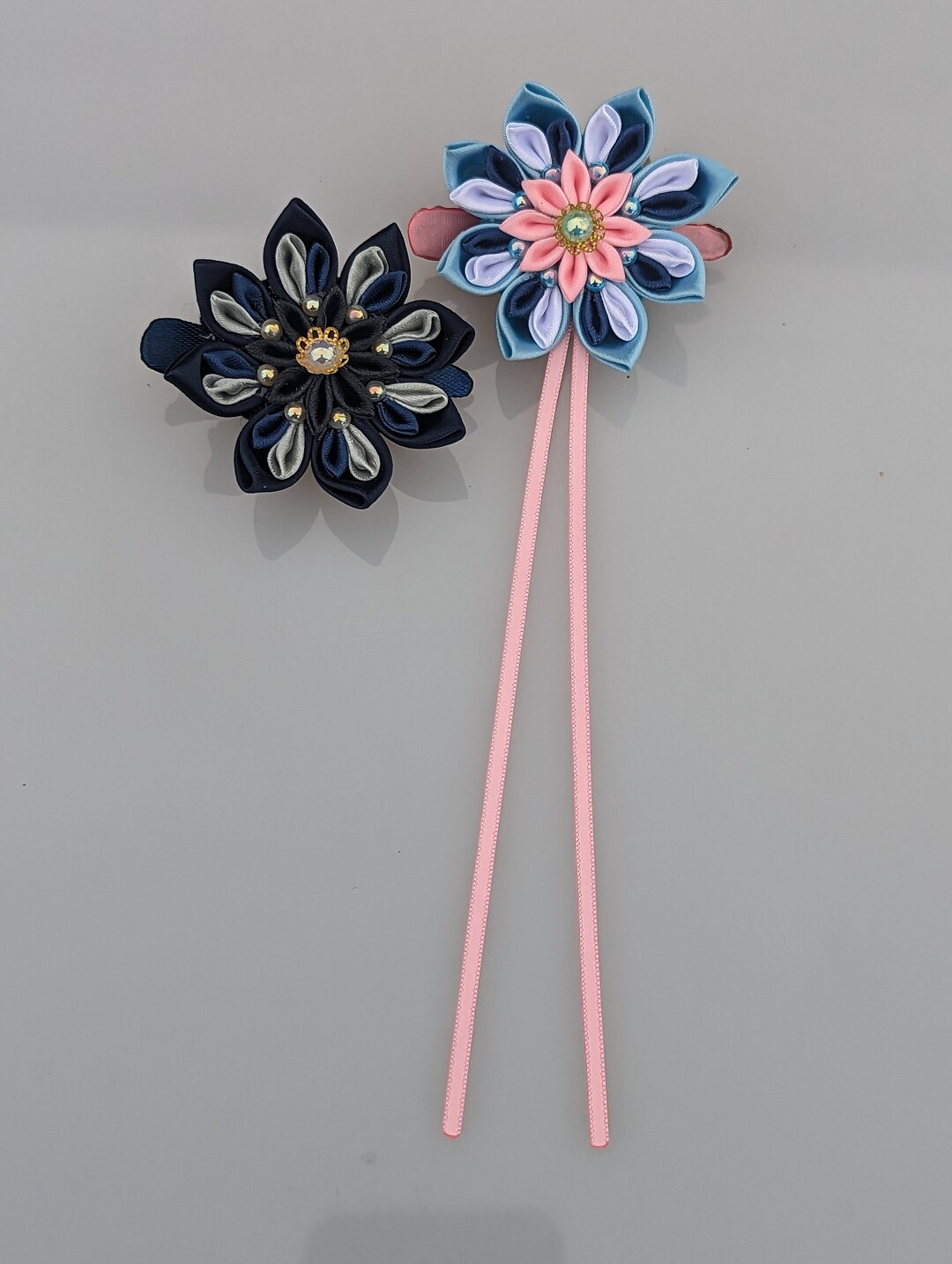 Character Flowers | Amine/manga | 7th Time Loop - Etsy