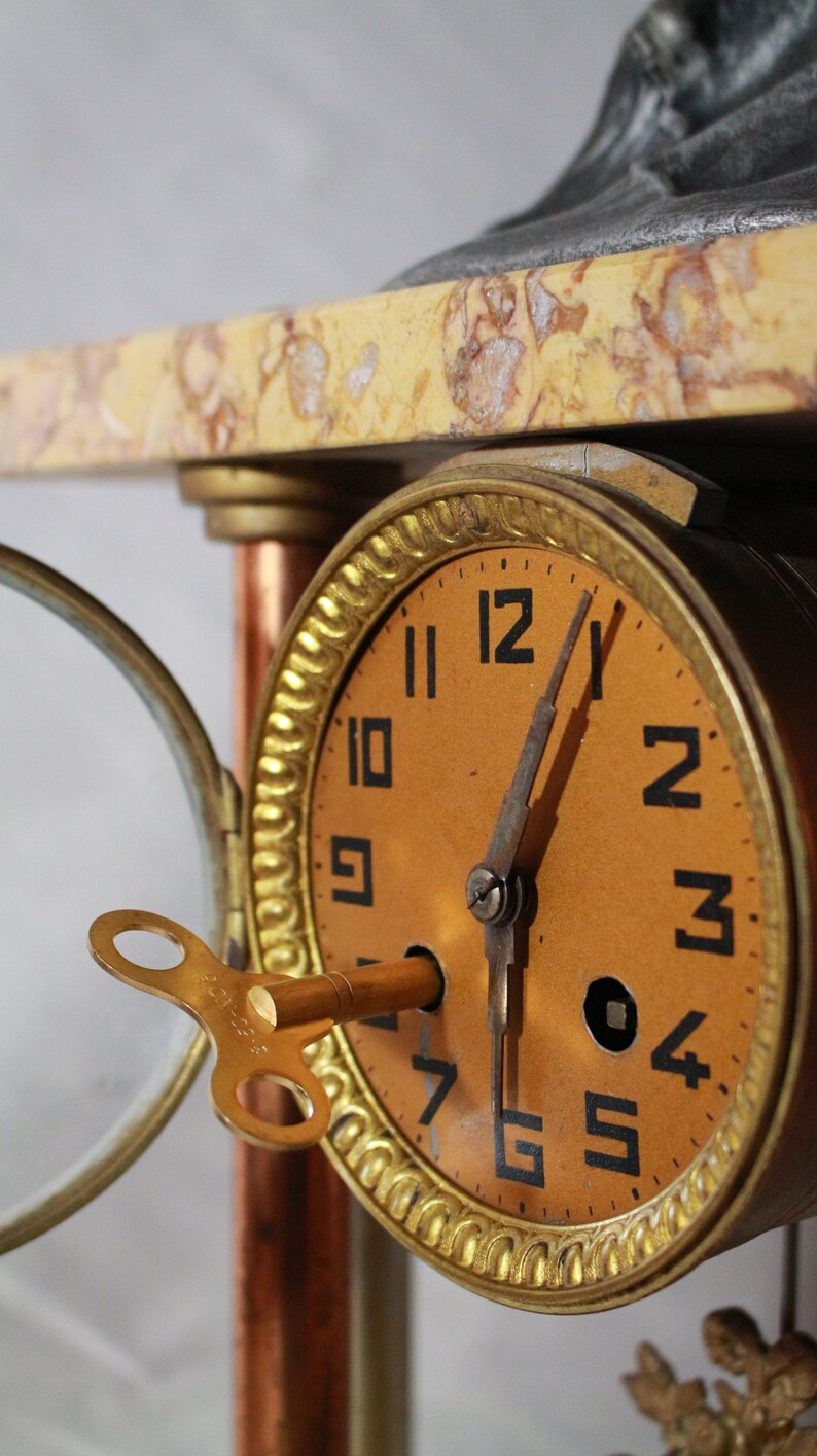 Art Deco French Clock Statue Seagfull Marble Base Movement by Vincent ...