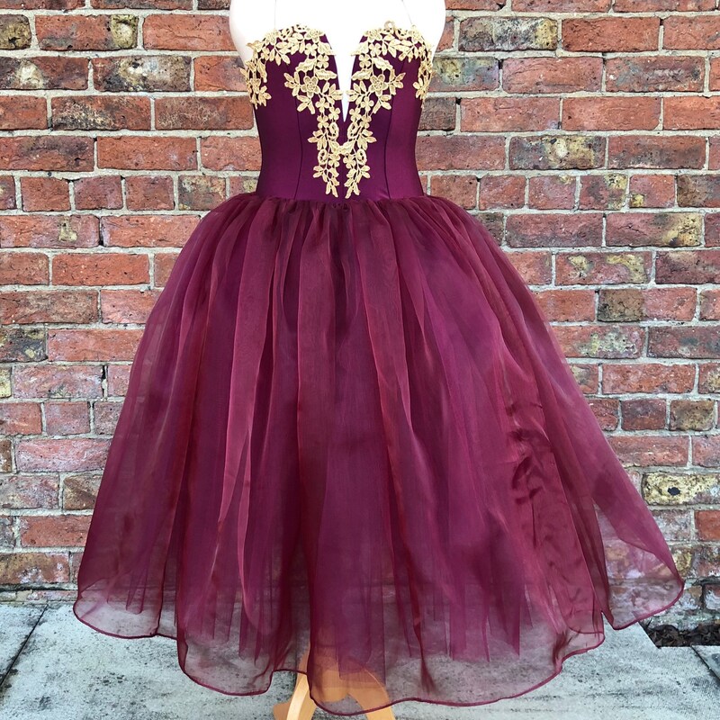 Romantic Costume - Etsy