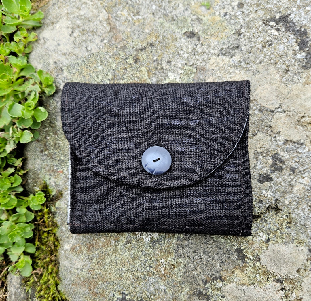 Sanitary Pad Pouch, Black and Grey Geometric Pattern Toiletry Bag for ...