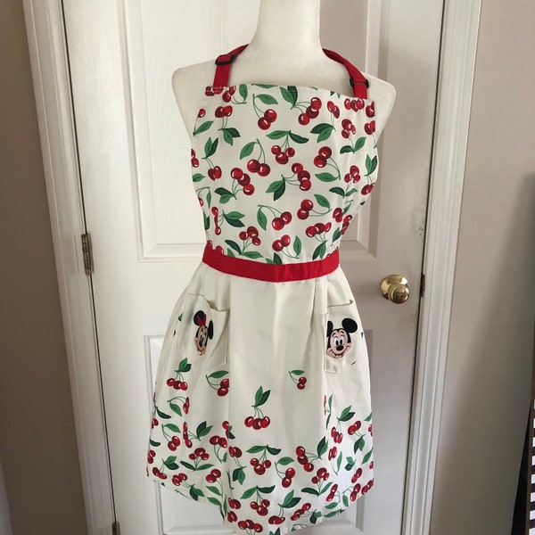 Minnie Mouse Apron - Etsy