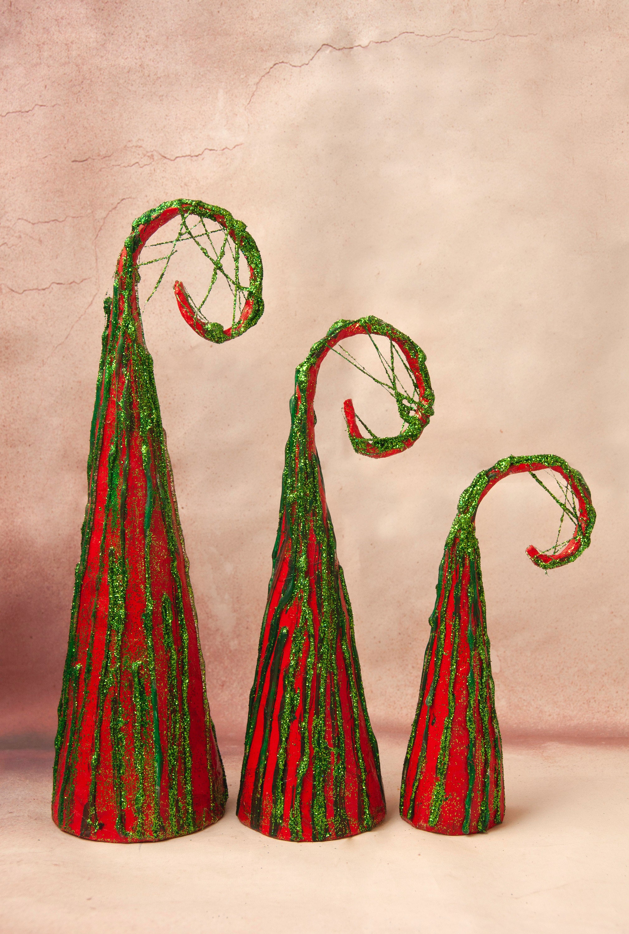 Set of 3 Paper Mache Christmas Grinch Tree - Etsy UK