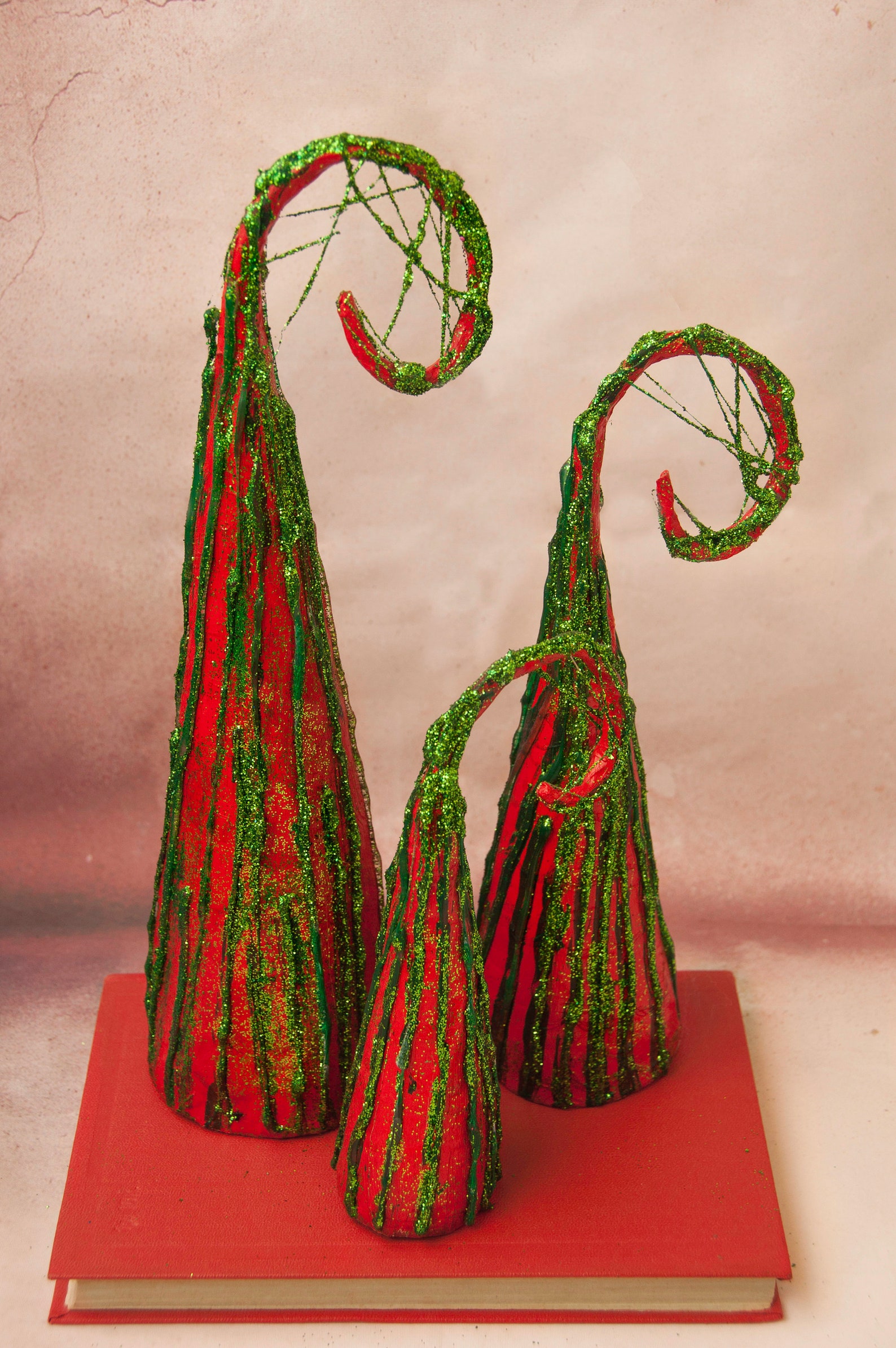 Set of 3 Paper Mache Christmas Grinch Tree - Etsy UK