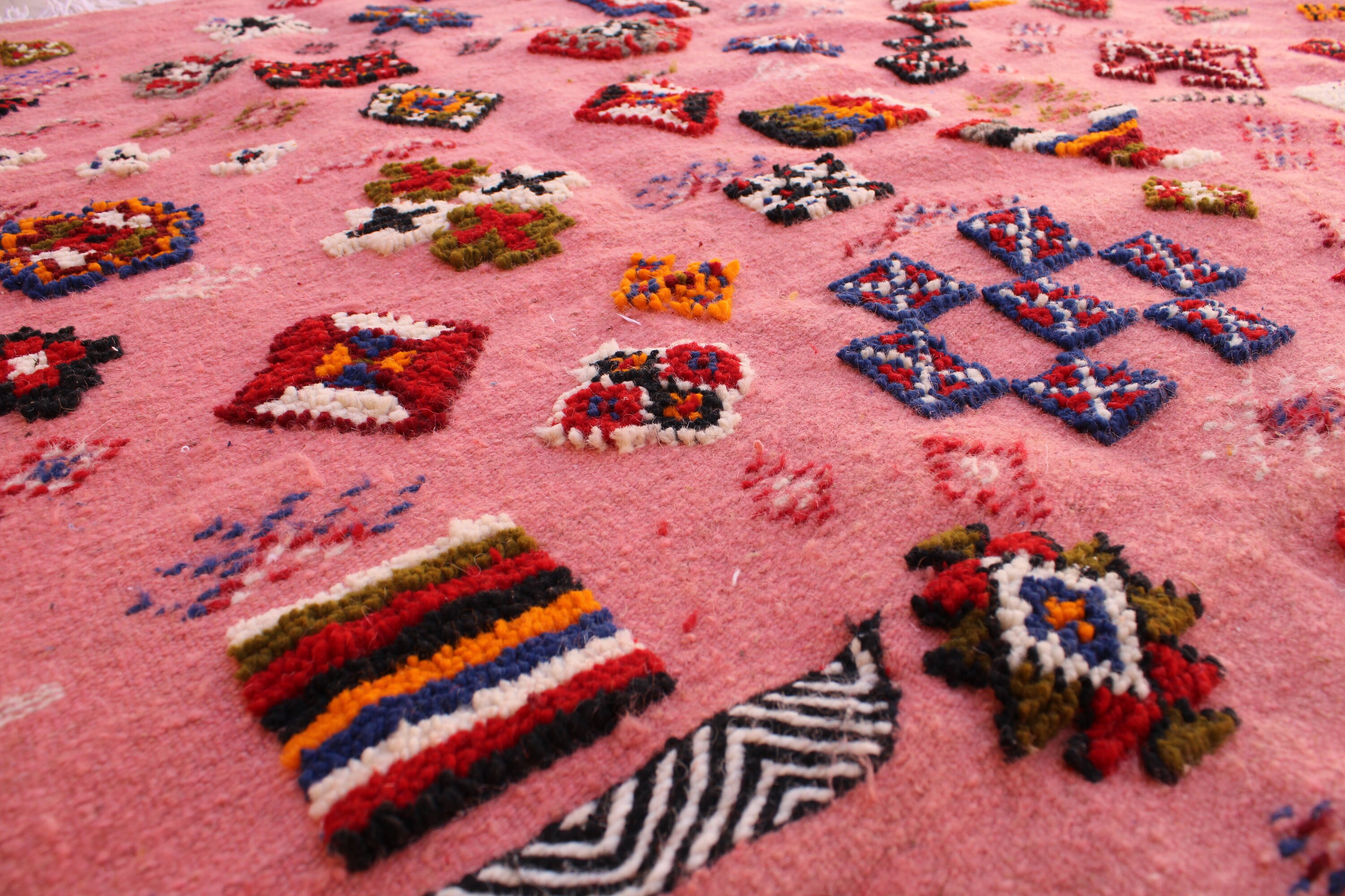 Awal - Dusty Rose Taznakht Rug | Vibrant Amazigh Symbol Wool Carpet ...
