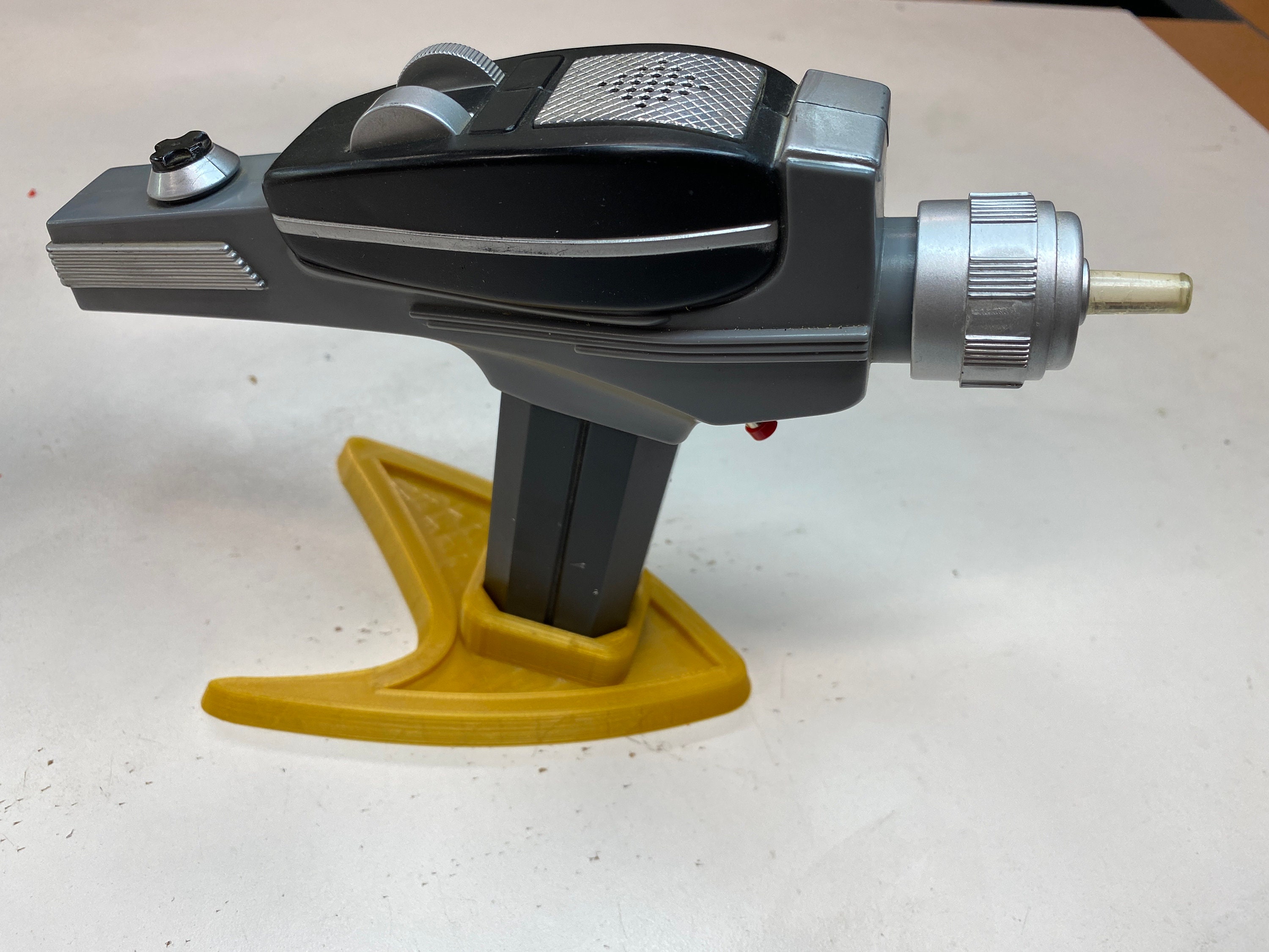 Display Stand for ALL Playmates TOS Star Trek Phaser Pistol Props - Etsy
