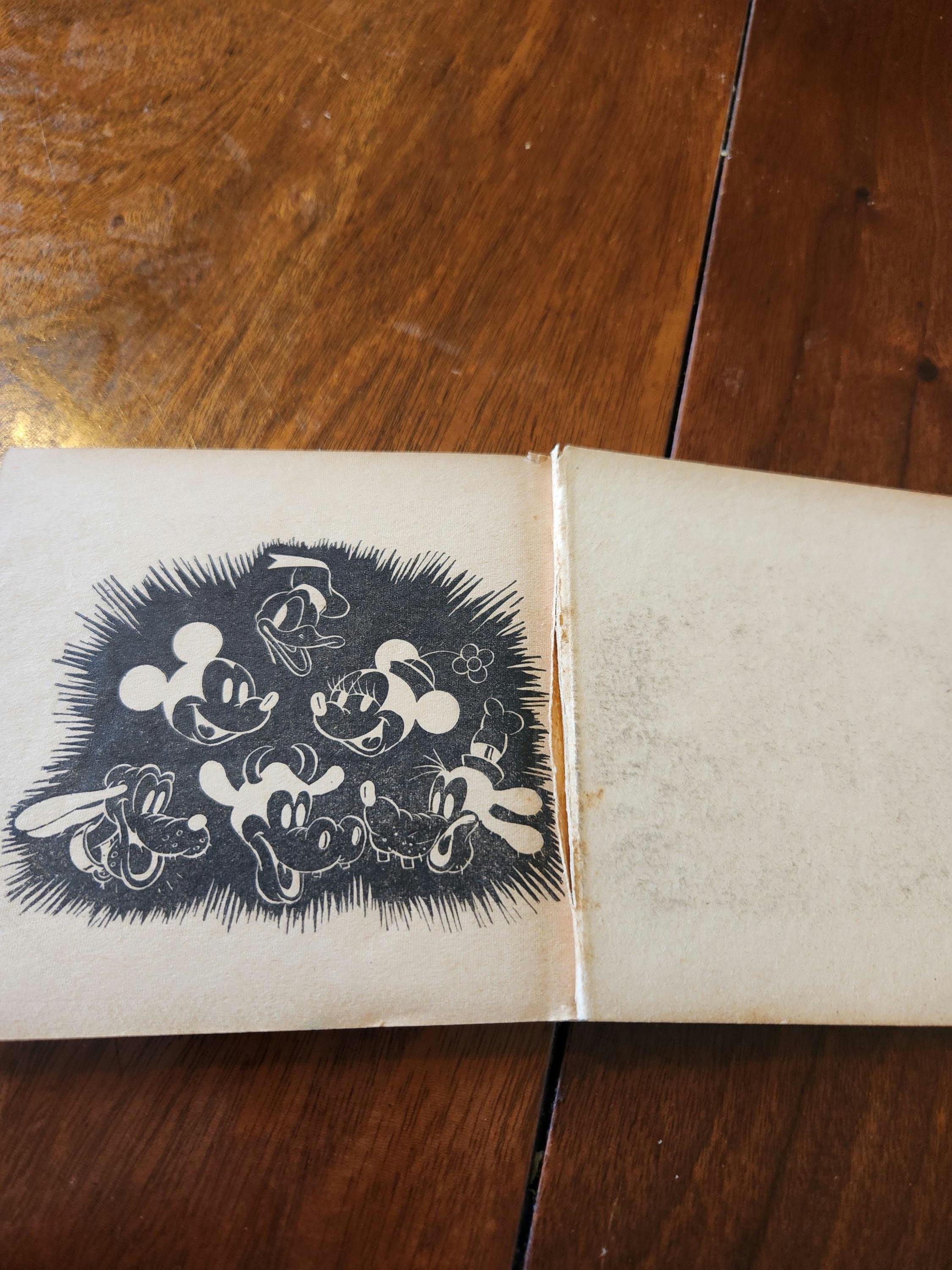 Vintage Hardcover Minnie MOUSE Book - Etsy