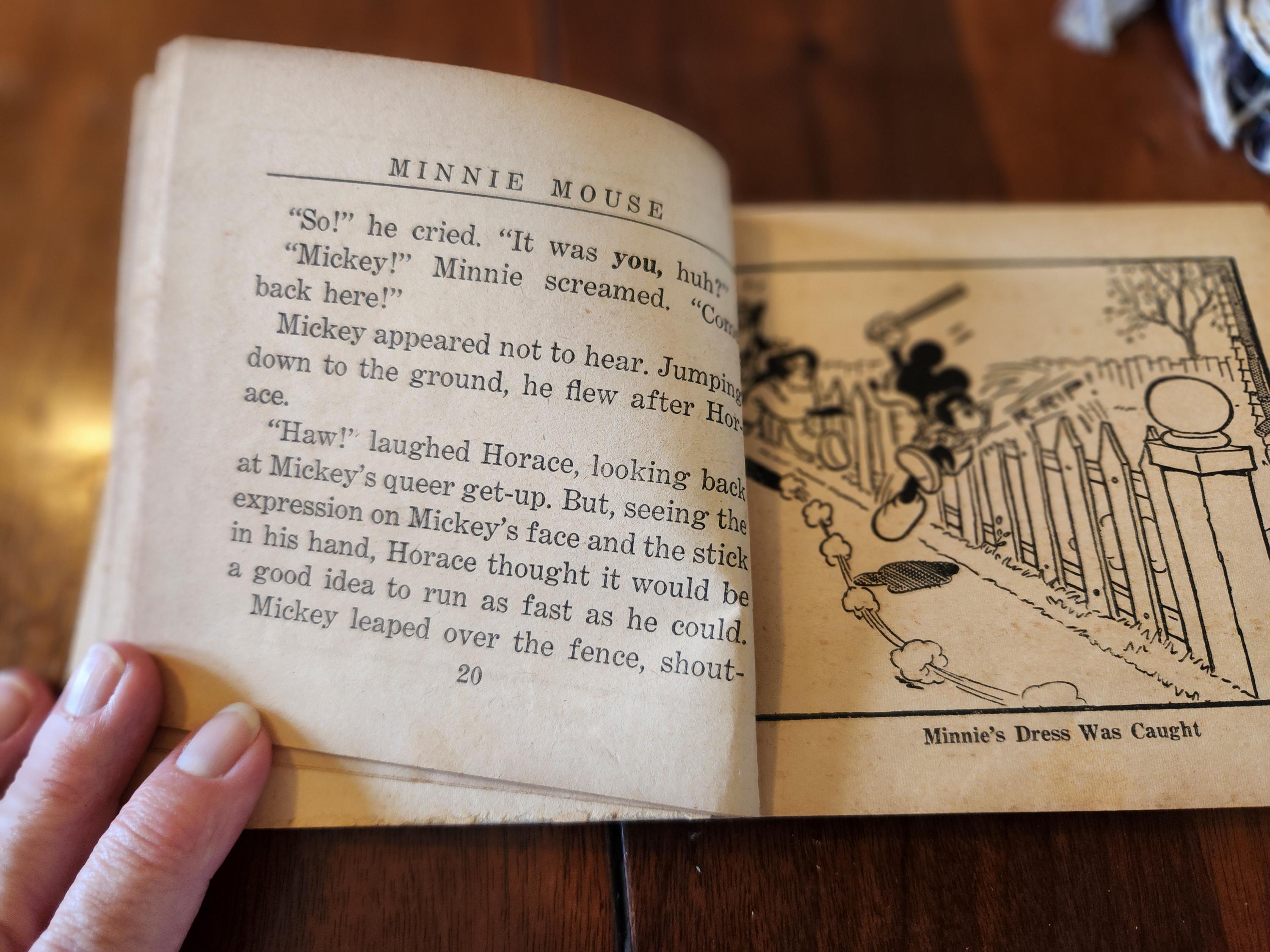 Vintage Hardcover Minnie MOUSE Book - Etsy