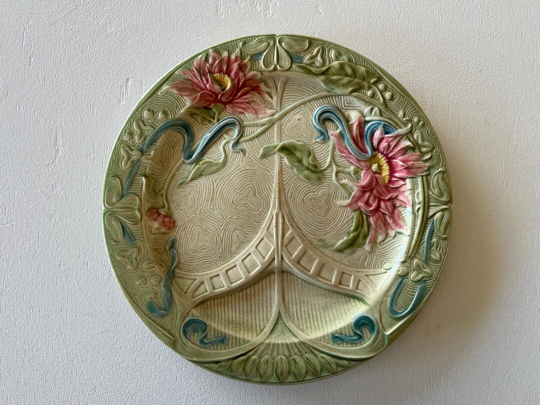 France Antique Sarreguemines Majolica Barbotine Flower and Ribbon ...