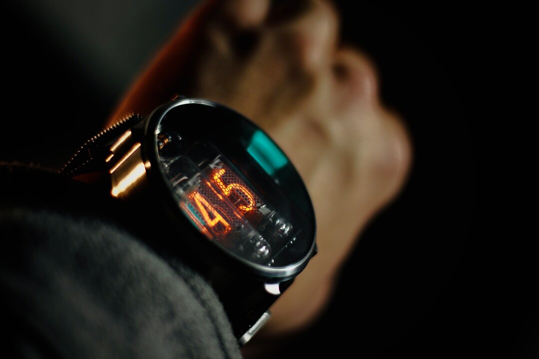 NIWA Nixie Watch. Titanium Neptune raw Case. IN-16 Tubes. V2.0 ...