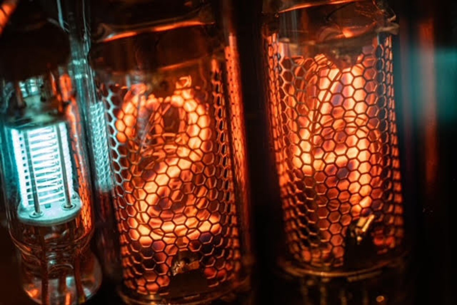 NIWA Nixie Watch. IN-16 Tubes. Black Case. Wristwatch for Him. - Etsy