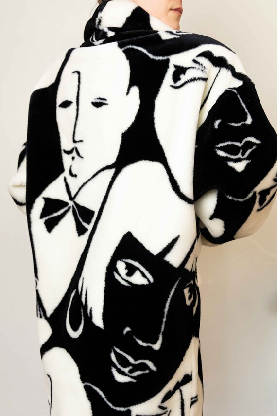 Picasso Faces Faux Fur Coat - Gem