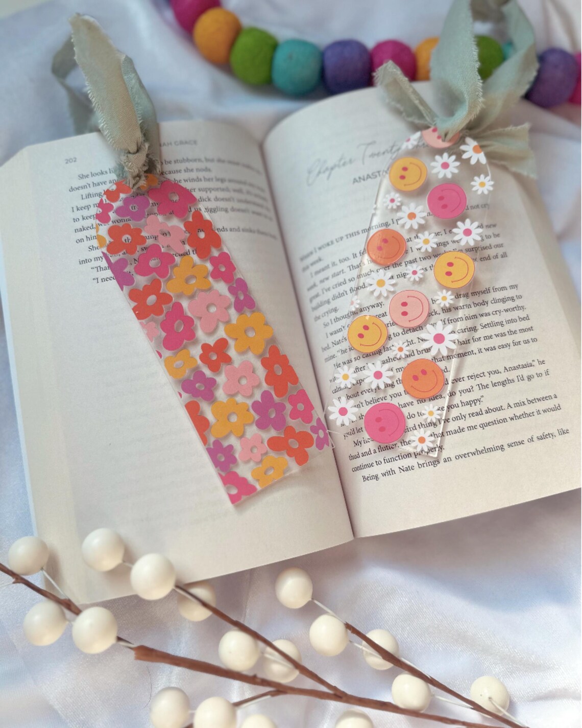 Acrylic Smiley Face Bookmarks, Acrylic Floral Bookmark, Cozy Reader ...