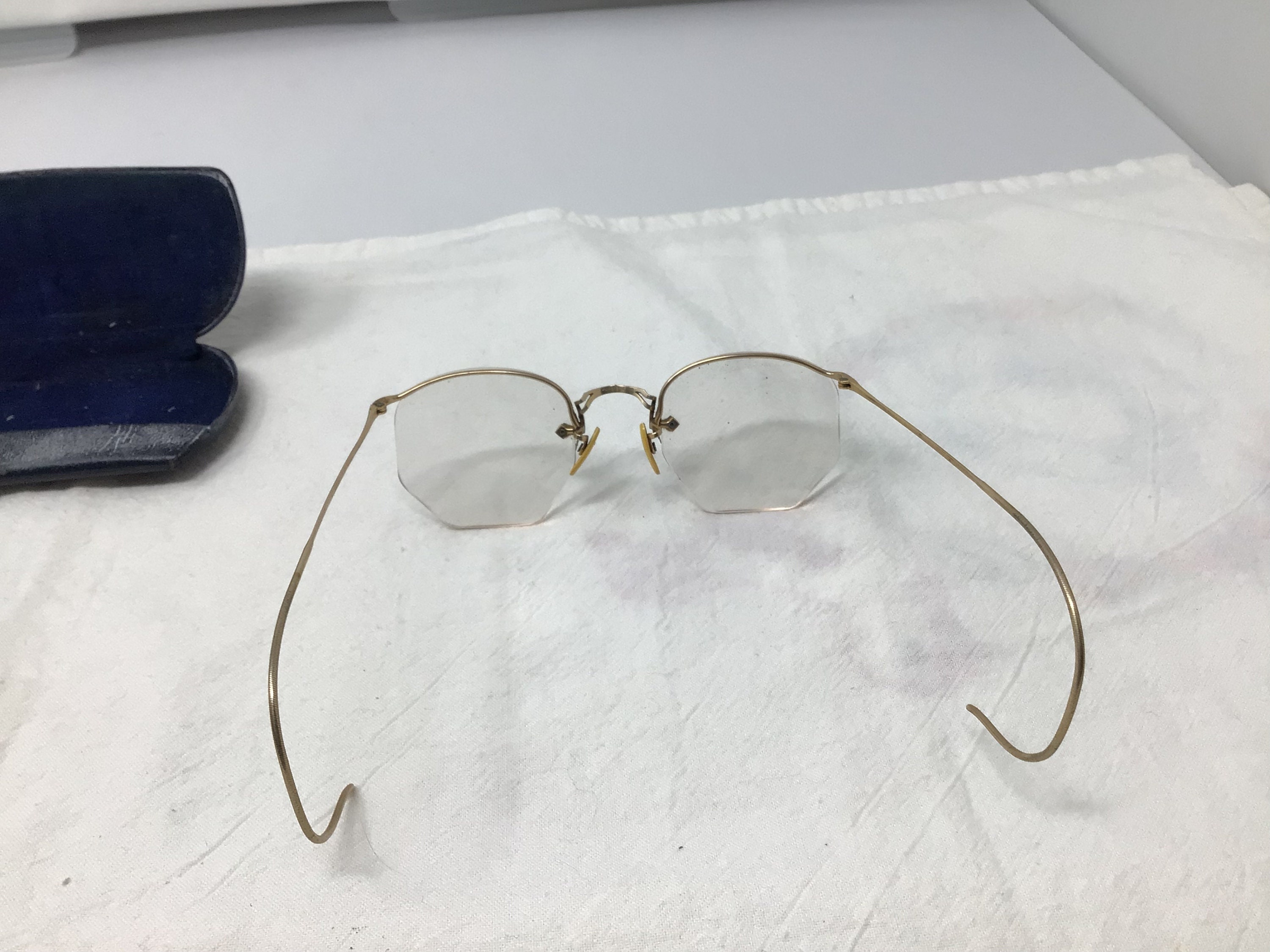 Vintage Wire Rim Glasses With Case (B2) - Etsy