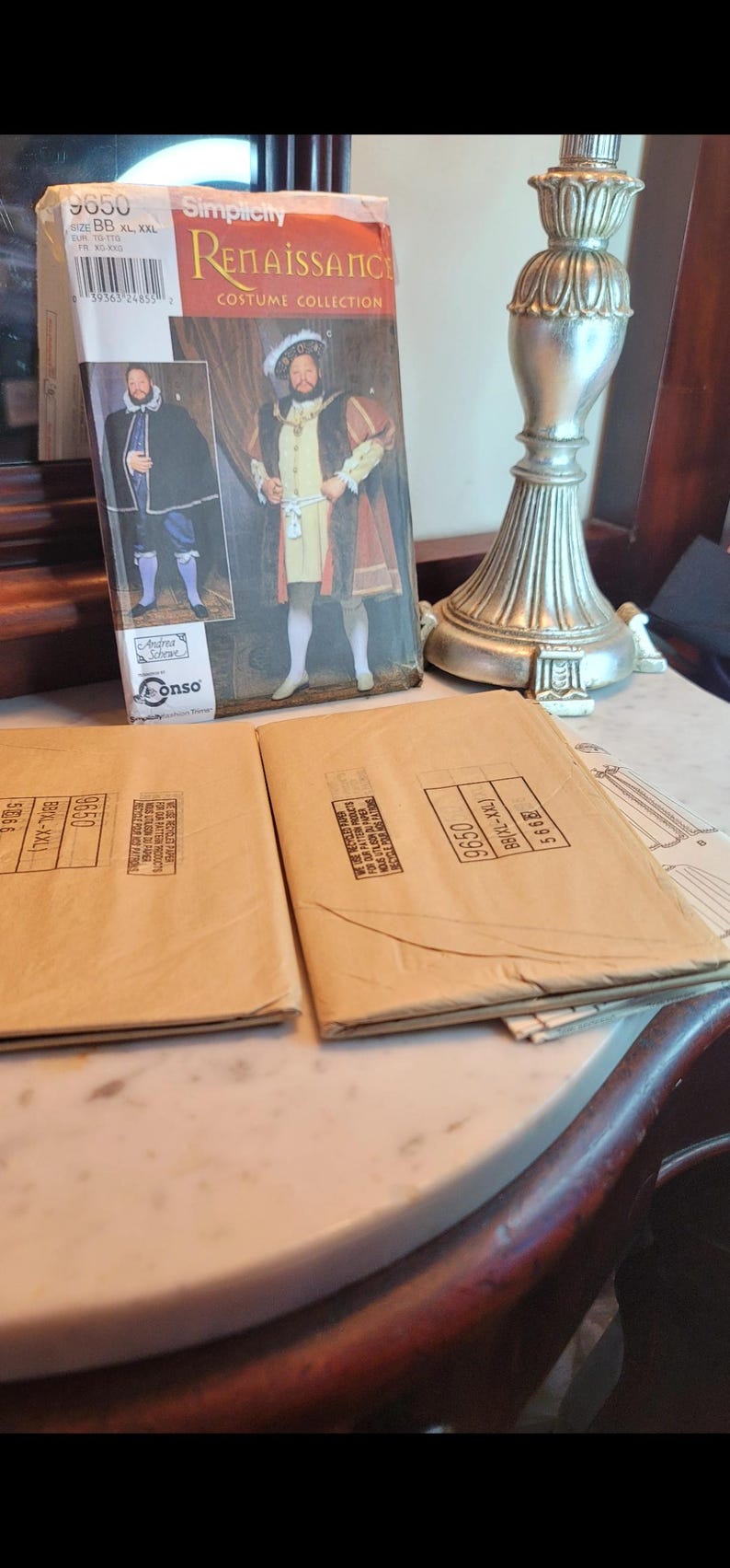 King Henry VIII Costume Sewing Pattern: Simplicity 9650, Men's XL-XXL ...