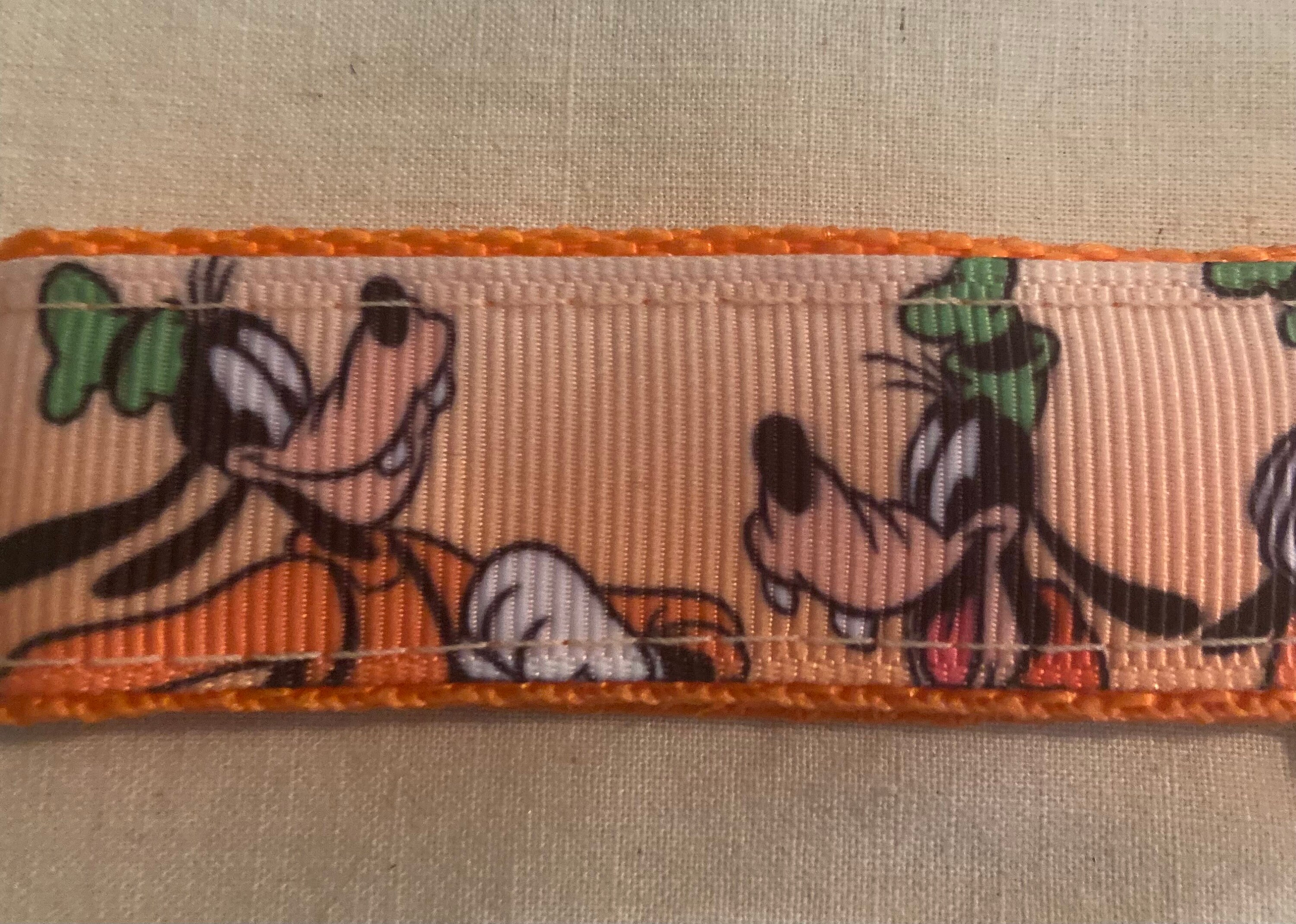 Disneys Goofy Key Fob - Etsy